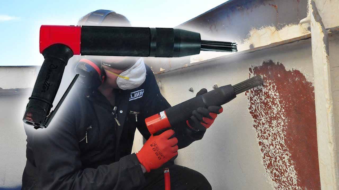 ⚓ Chipping & Painting on Tanker Ships: Safety Procedures, Tools, Best ...