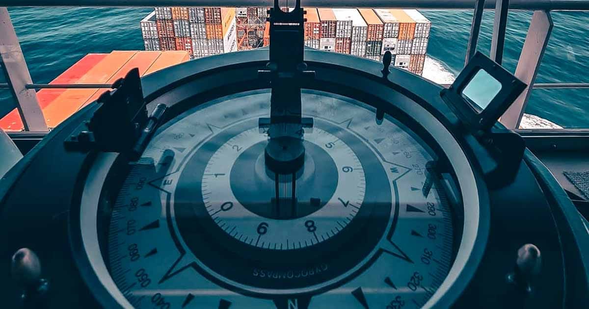 📟 Top 26 Navigational Tools on Ships and Their Functions [With Real ...